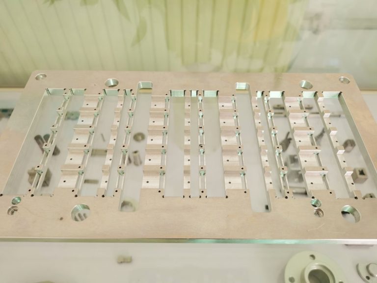 How To Prevent Built-Up Edge (BUE) When Machining Aluminum - SANS