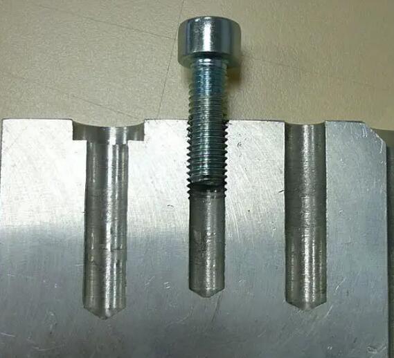 Understanding Blind Holes in Machining - SANS